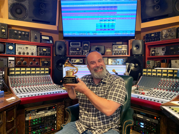 Ian Rickard Wins a Grammy! – Vintage